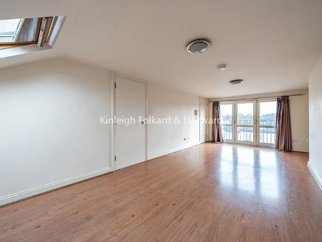 Apartment at Rosenthal Road, Greater London