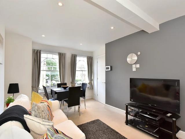 Apartment at Rosebury Road, Greater London