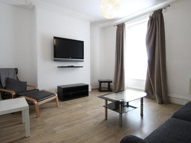 Apartment at Rosebank Place, Cumbernauld