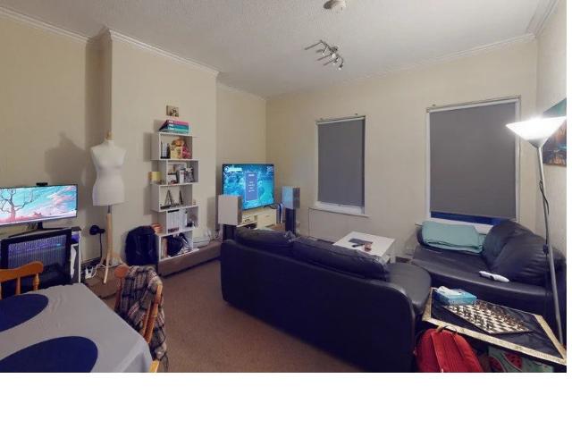 Apartment at Rosebank Road, Leeds