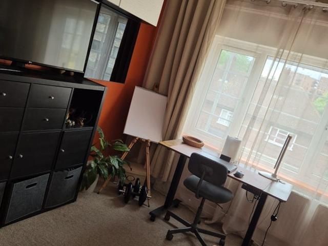 Apartment at Rosebank Way, Greater London