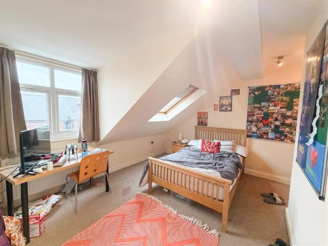 Apartment at Rosedale Road, Sheffield