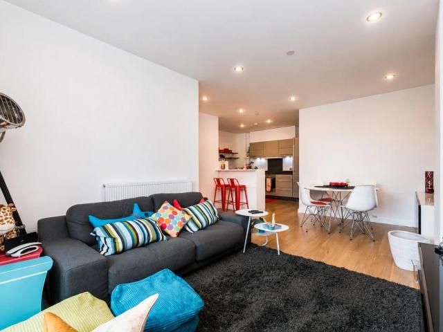 Apartment at Ross Way, Greater London