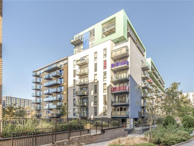 Apartment at Rossett Way, Greater London