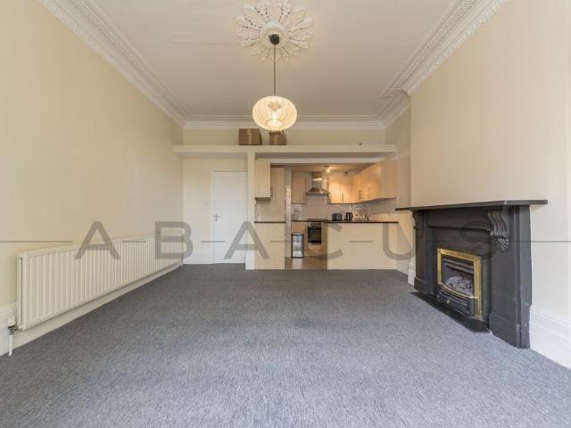 Apartment at Rosslyn Hill, Greater London