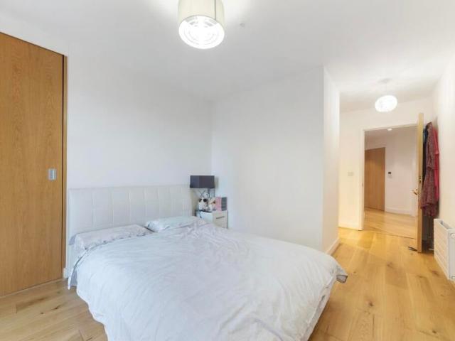 Apartment at Rathbone Market, Greater London