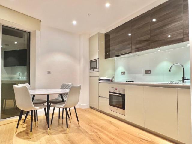 Apartment at Rathbone Market, Greater London
