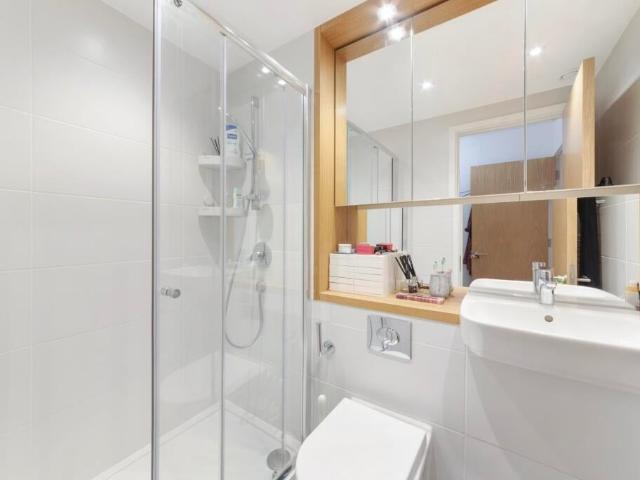 Apartment at Rathbone Market, Greater London