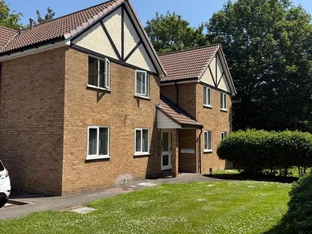 Apartment at Raven Close, Greater London