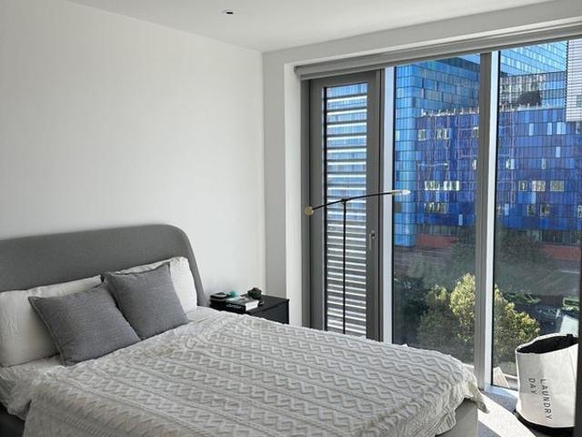 Apartment at Raven Row, Greater London