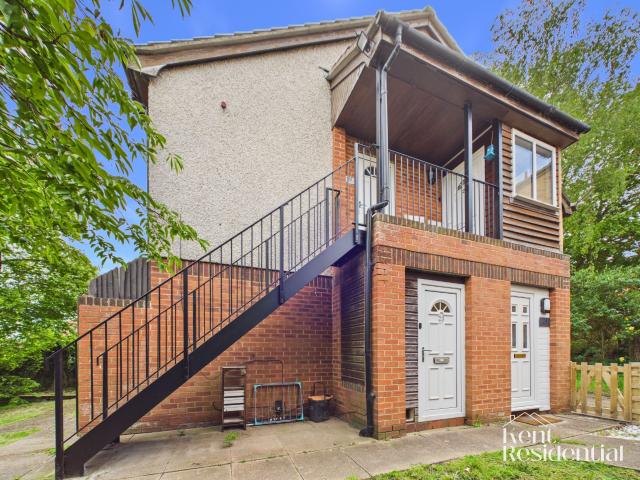 Apartment at Ravens Dane Close, Maidstone