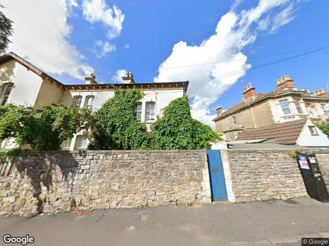 Apartment at Ravenswood Road, Bristol