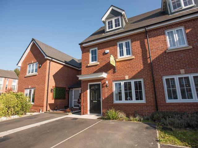 Apartment at Racecourse Way, Salford