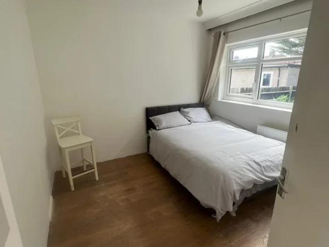 Apartment at Radcliffe Road, Greater London