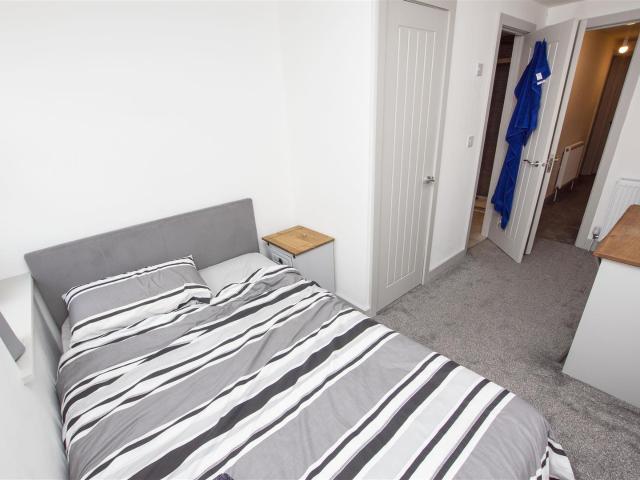 Apartment at Raddlebarn Road, Birmingham