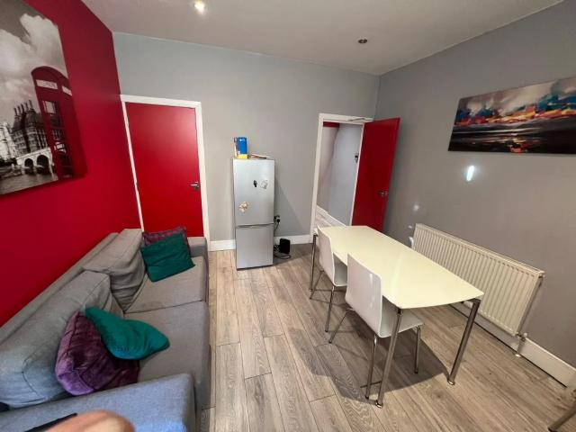 Apartment at Radford Boulevard, Nottingham