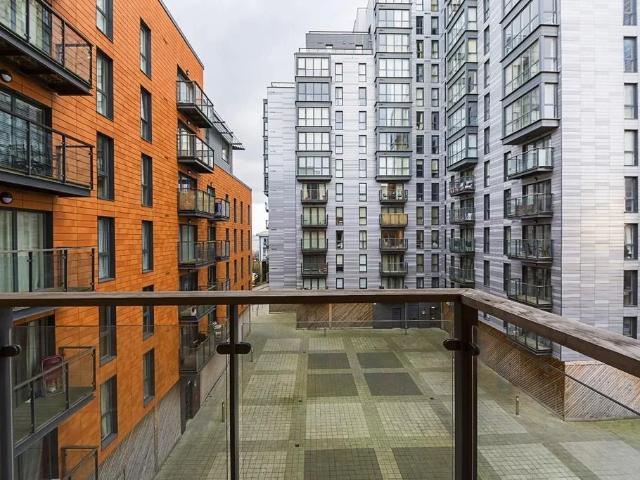 Apartment at Railway Terrace, Slough