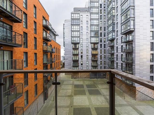 Apartment at Railway Terrace, Slough