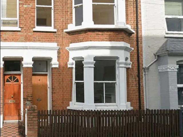 Apartment at Rainville Road, Greater London