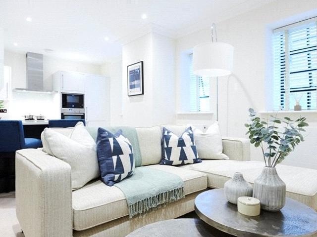 Apartment at Rainville Road, Greater London