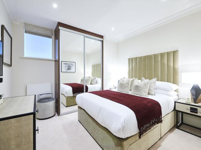 Apartment at Rainville Road, Greater London