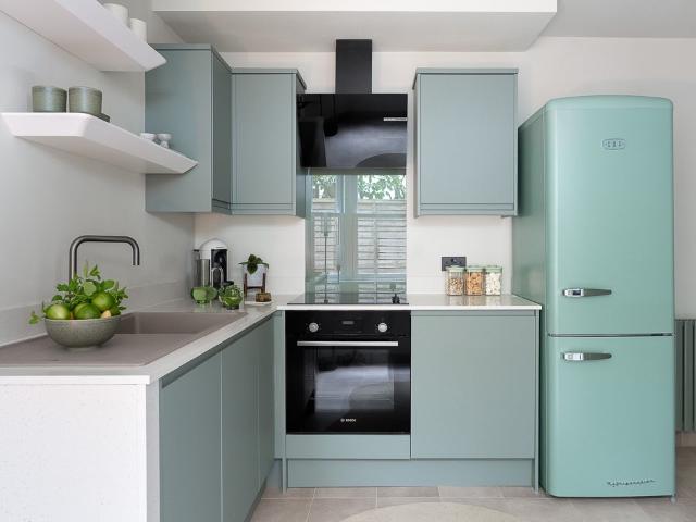 Apartment at Raleigh Road, Greater London
