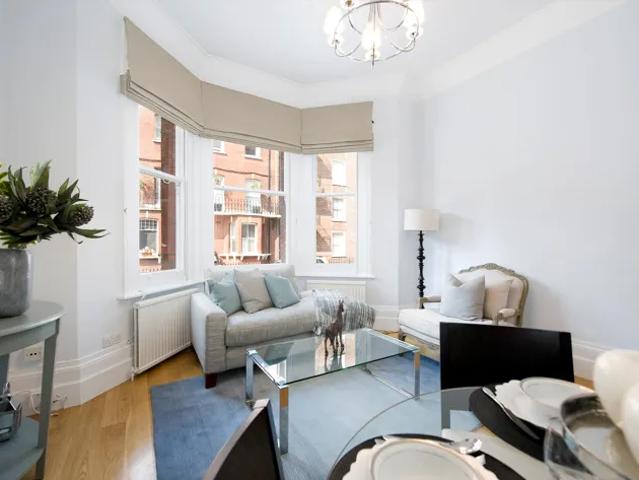 Apartment at Ralston Street, Greater London