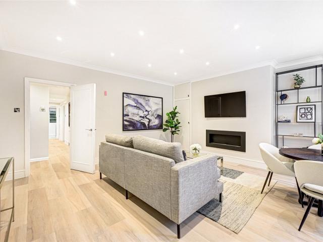 Apartment at Ralston Street, Greater London