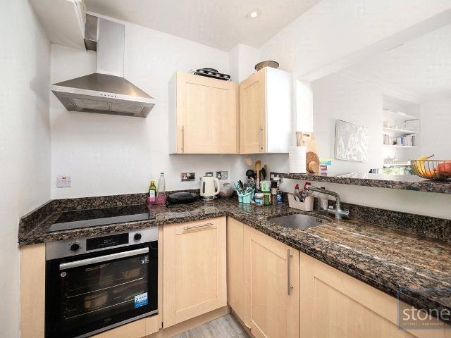 Apartment at Randolph Avenue, City of Westminster
