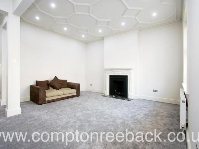 Apartment at Randolph Avenue, City of Westminster
