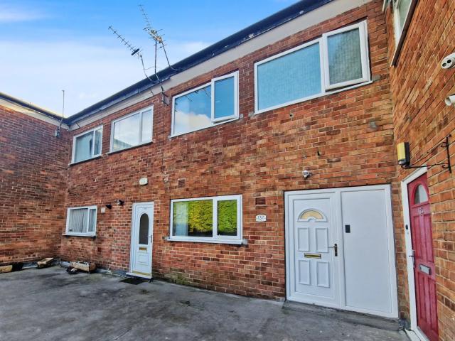 Apartment at Randale Drive, Bury