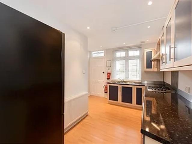 Apartment at Ranelagh Gardens, Greater London