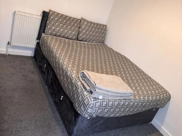 Apartment at Raphael Road, Gravesham