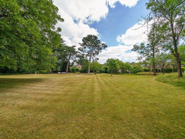Apartment at Rectory Green, Greater London