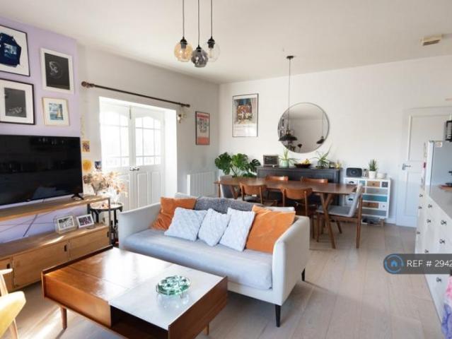 Apartment at Rectory Square, Greater London