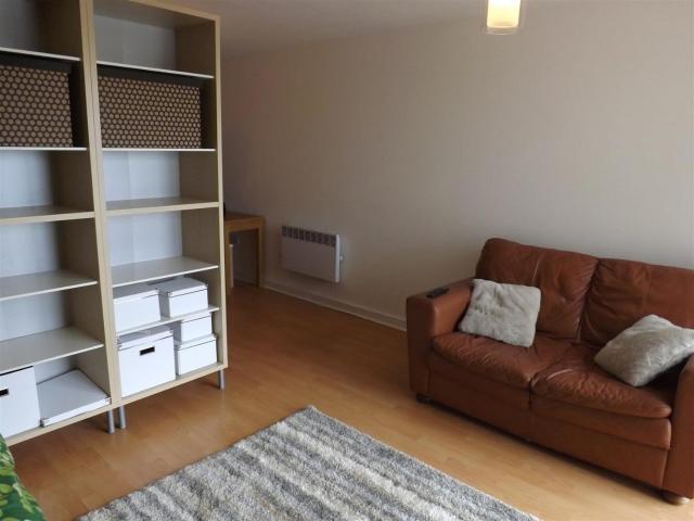 Apartment at Red Bank, Manchester