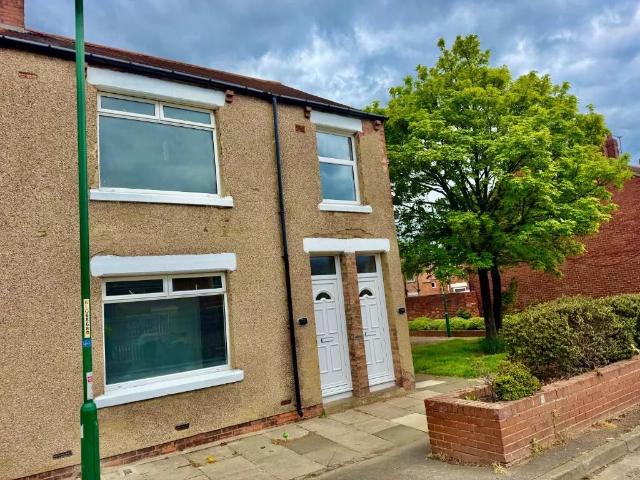 Apartment at Red House Road, South Tyneside