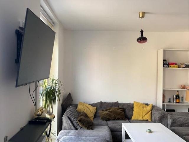 Apartment at Redcatch Road, Bristol
