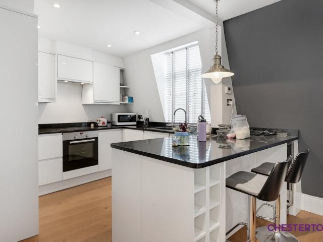 Apartment at Redcliffe Gardens, Greater London