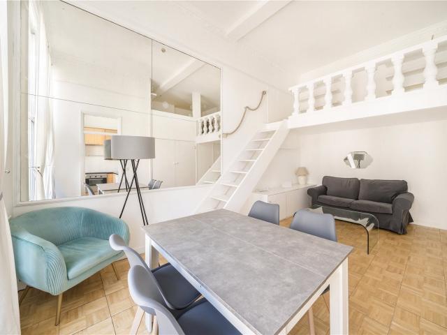 Apartment at Redcliffe Gardens, Greater London