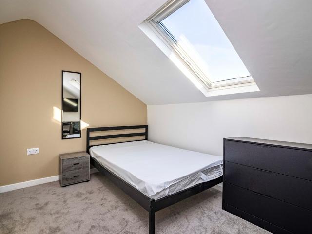 Apartment at Redcliffe Road, Mansfield Woodhouse