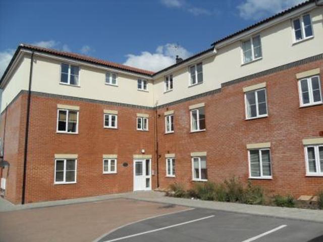 Apartment at Redcliffe Street, Swindon
