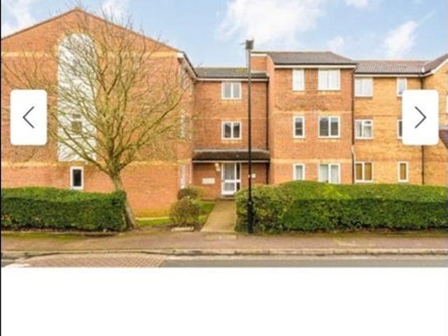Apartment at Redford Close, Greater London