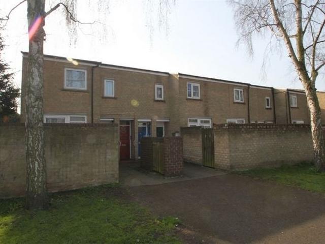 Apartment at Redfern Close, Greater London