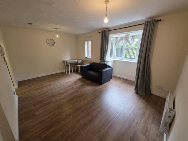 Apartment at Redwood Grove, Bedford
