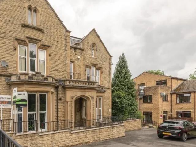 Apartment at Redwing Crescent, Kirklees