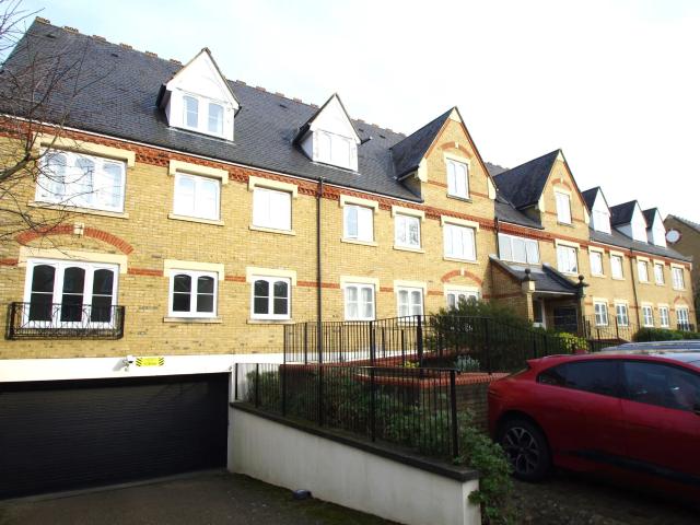 Apartment at Reeds Crescent, Watford