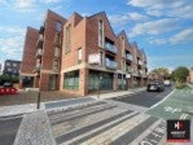 Apartment at Regent Road, Trafford