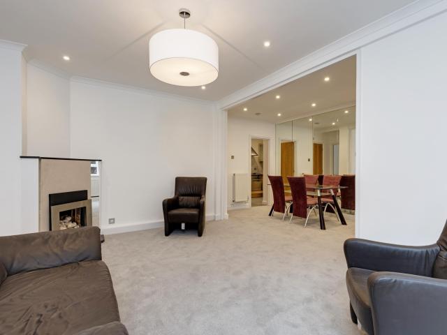 Apartment at Regent's Canal Towpath, City of Westminster