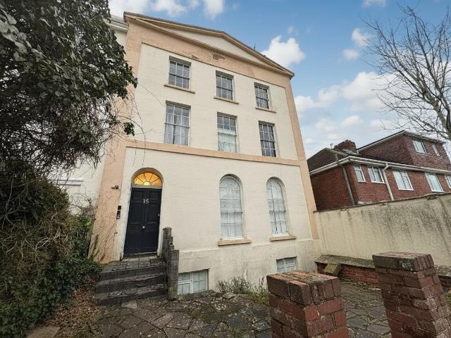 Apartment at Regent's Park, Exeter